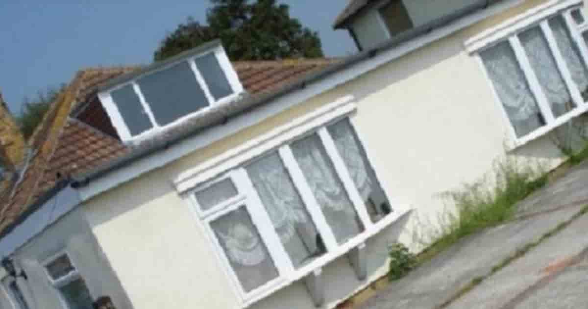 Terrible Real Estate Agent Photographs - Bored Hoard